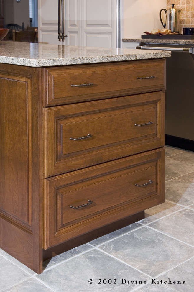 Divine Kitchens LLC - Traditional - Kitchen - Boston - by Divine Design ...