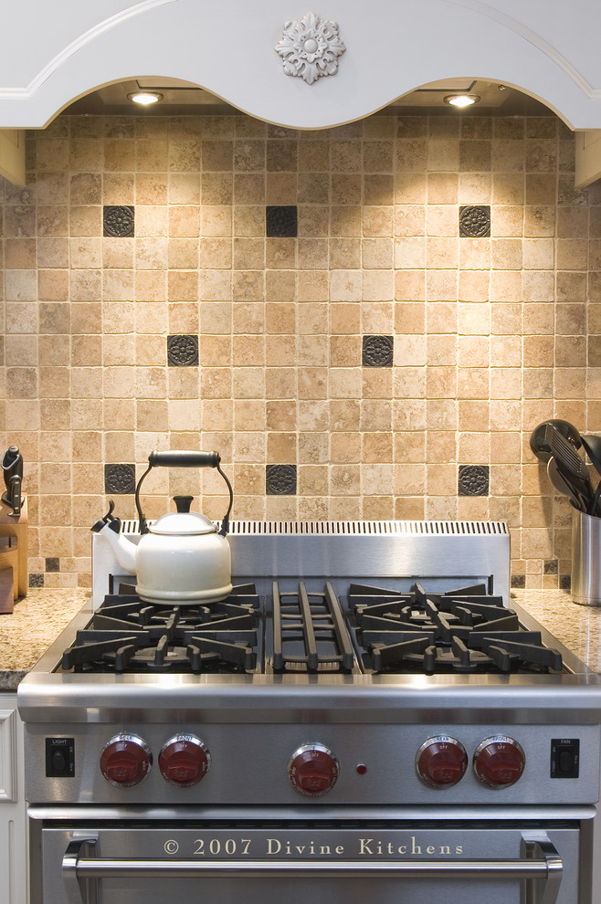 Divine Kitchens LLC - Traditional - Kitchen - Boston - by Divine Design ...