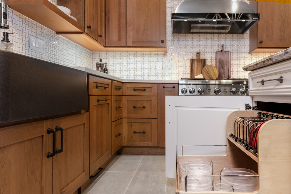 Door Style: Pierce SP 275 | Species: Cherry | Finish: Sienna ...