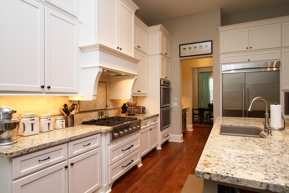 Dorothy St. - Traditional - Kitchen - Houston - by Alair | Cason Graye ...