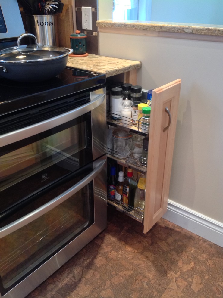 Dorval Kitchen with portable baking station - Transitional - Kitchen ...