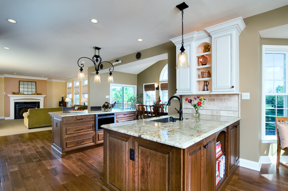 Double the islands for double the prep space - Traditional - Kitchen ...