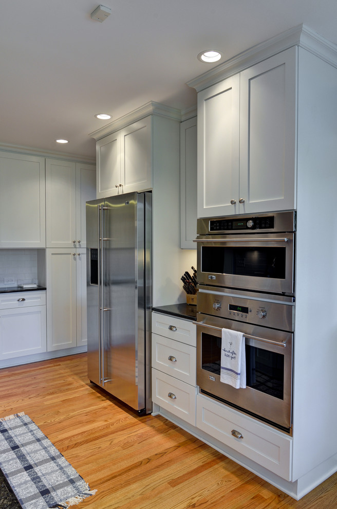 Downtown Atlanta Kitchen - Traditional - Kitchen - Atlanta - by ...