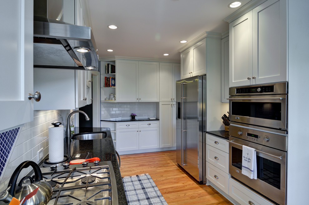 Downtown Atlanta Kitchen - Modern - Kitchen - Atlanta - by Weidmann ...