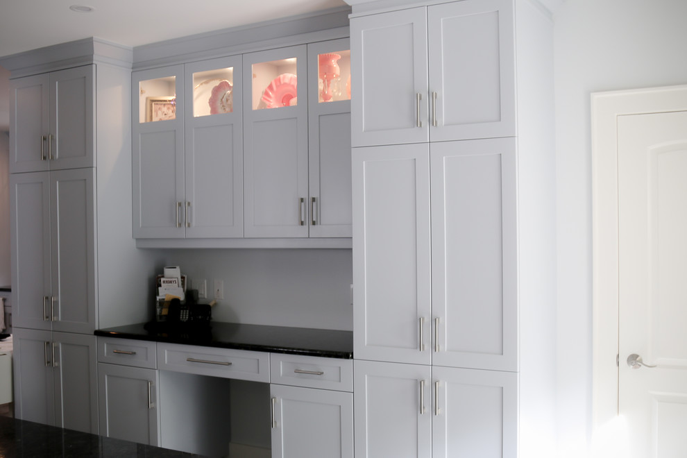 Downtown Kitchen Design - Kitchen - Toronto - by First Impressions ...