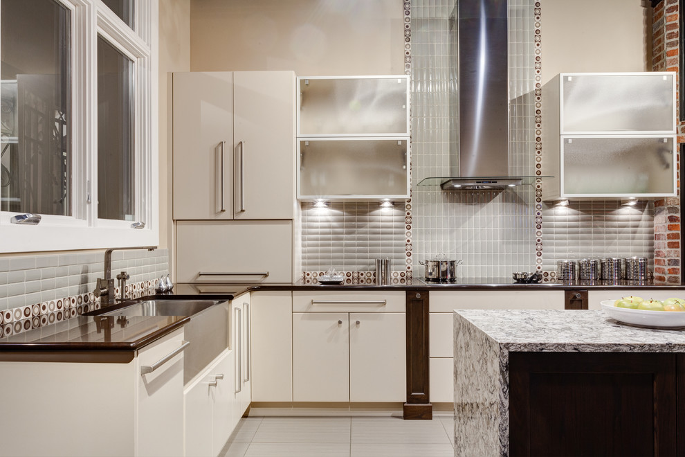 Downtown Kitchen - Contemporary - Kitchen - Chicago - by Select ...
