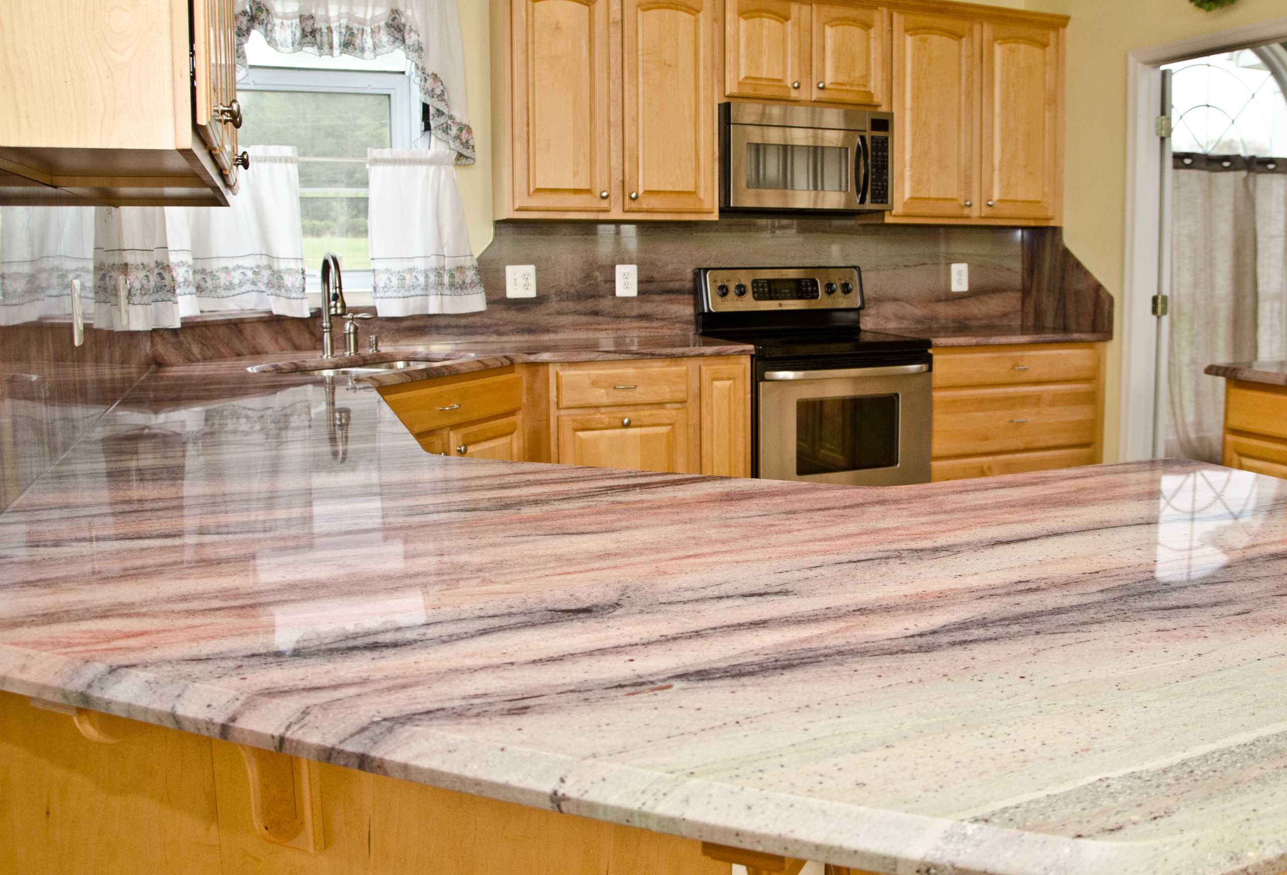 Golden Wave Granite Countertops