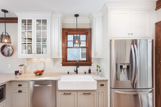 1800 Dutch Colonial Kitchen