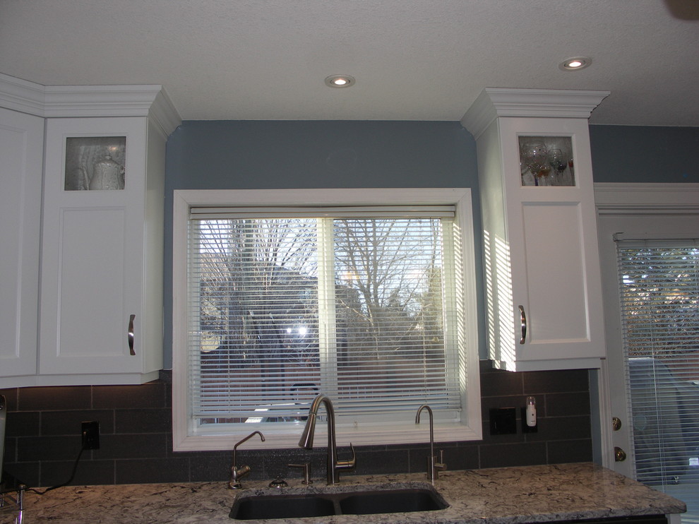 Duvall - Contemporary - Kitchen - Edmonton - by Integri Kitchens | Houzz