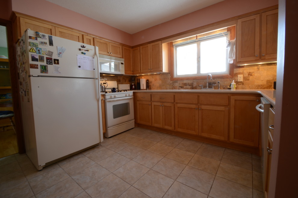 Eagan Kitchen - Traditional - Kitchen - Minneapolis - by Country ...