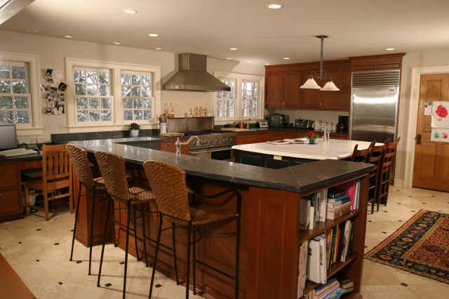 Early 1700's - Farmhouse - Kitchen - New York - by EBA - Eric Baker ...