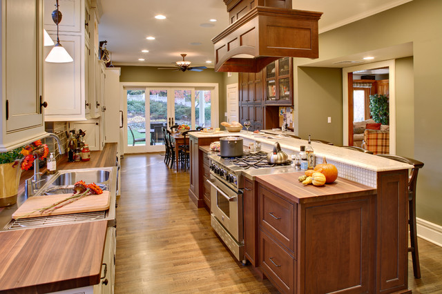 Earth tone Kitchen - Traditional - Kitchen - New York - by One Week ...