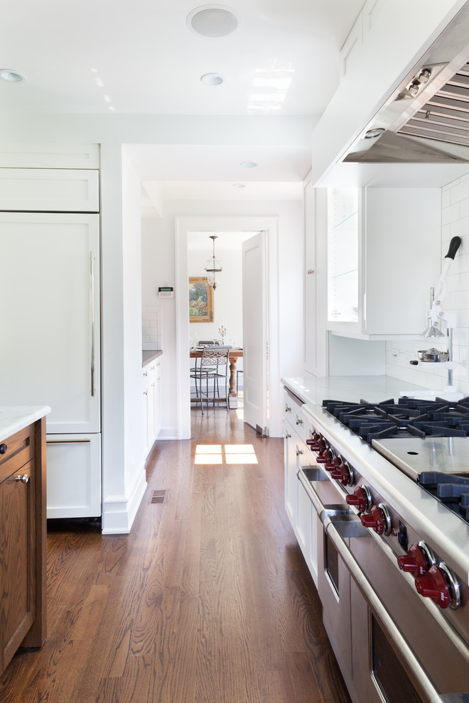 East Hampton Beach House - Coastal - Kitchen - New York - by Paul Craig ...