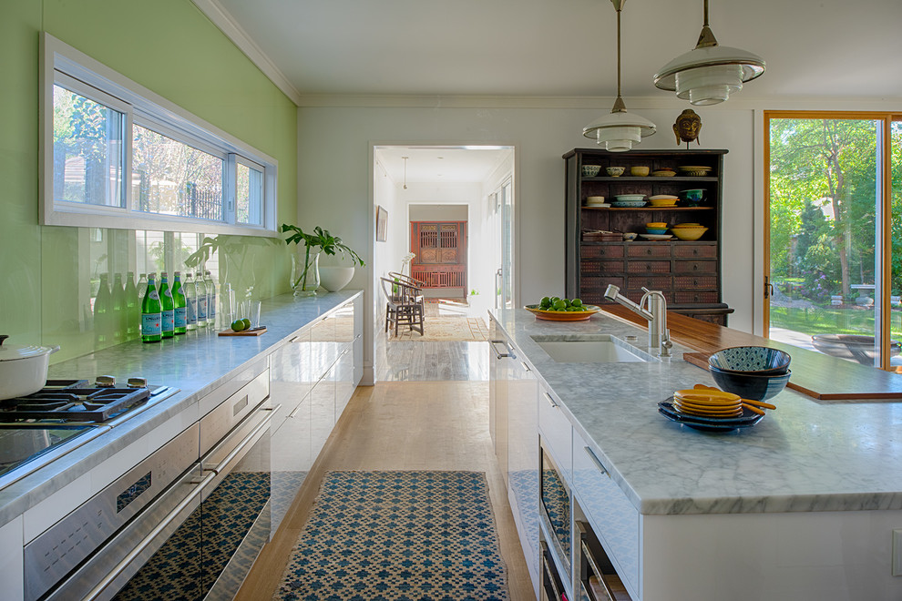 East West - Modern - Kitchen - Minneapolis - by Rehkamp Larson ...