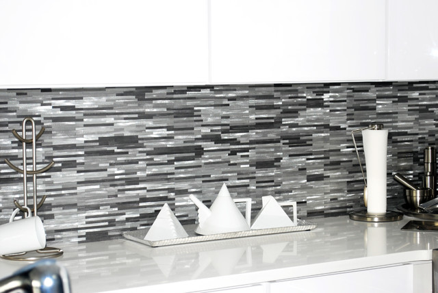 Eden Mosaic Tile Installations: Grey Blends Thin Lines Aluminum Tile ...