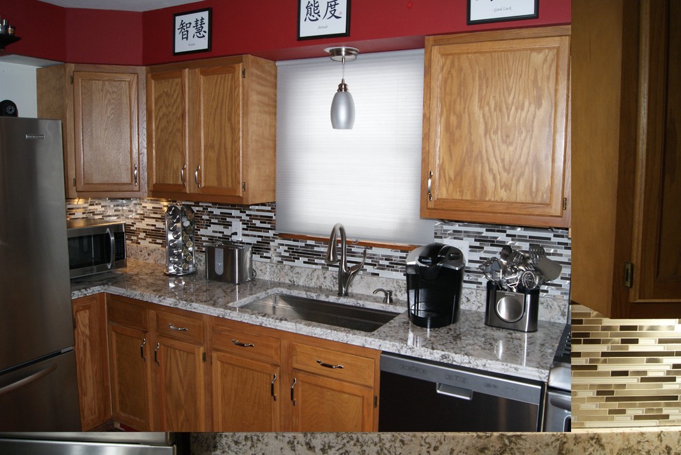 Eden Mosaic Tile Installations: Random Mix Steel - Glass II Tile ...