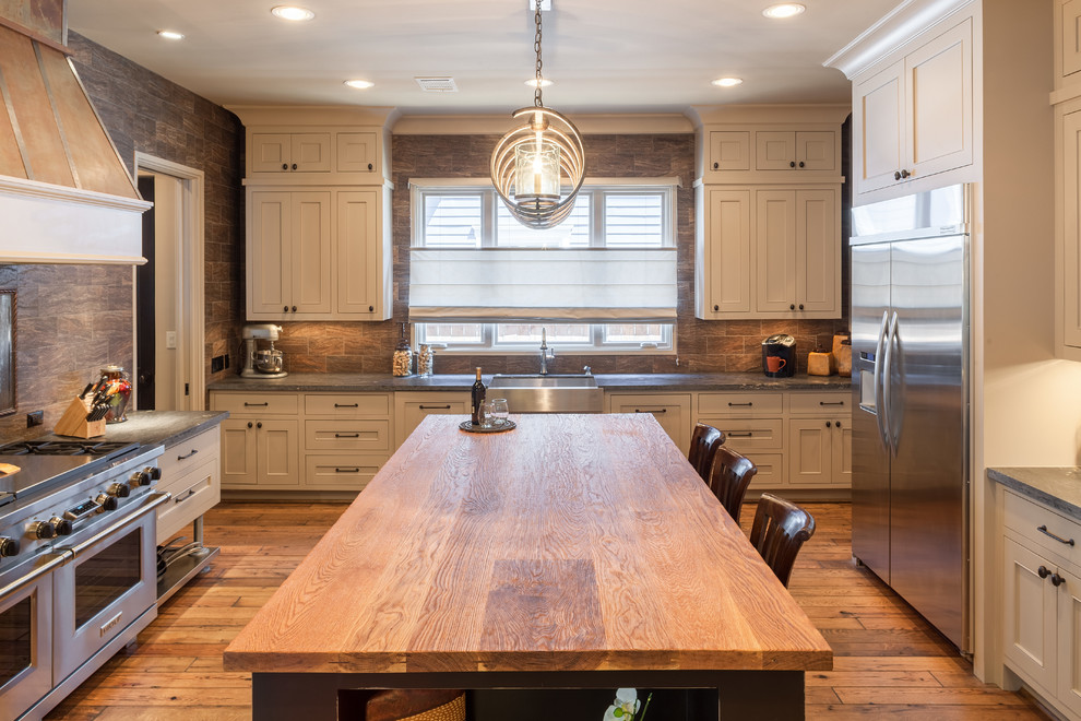 Edgy Industrial in the Heights - Kitchen - Houston - by Collaborative ...