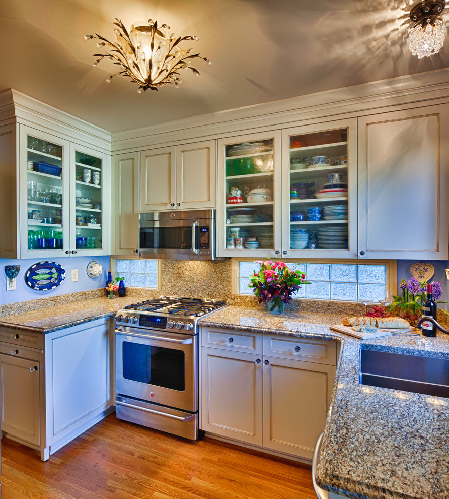 Eleanor Avenue Residence Kitchen 5 - Traditional - Kitchen ...
