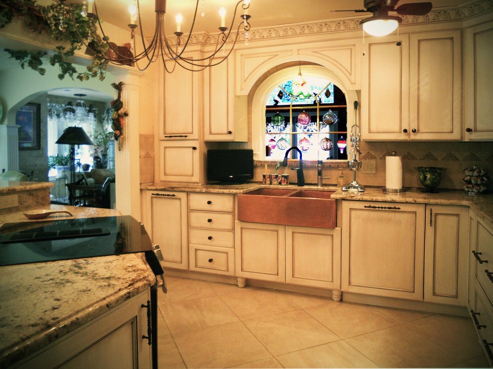 Elegant Cafe Style Kitchen - Traditional - Kitchen - Other - by Kitchen ...