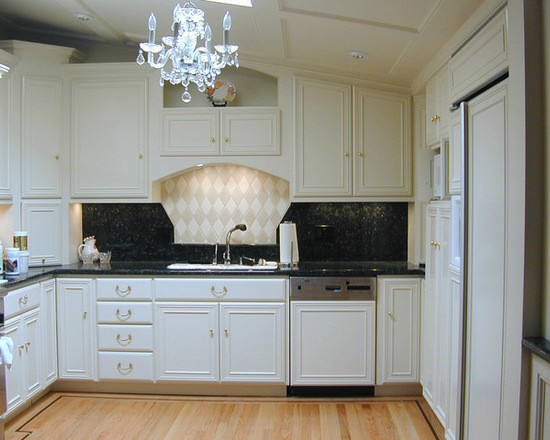 Elegant White Kitchen with Matching Ceiling - Kitchen - San Francisco ...