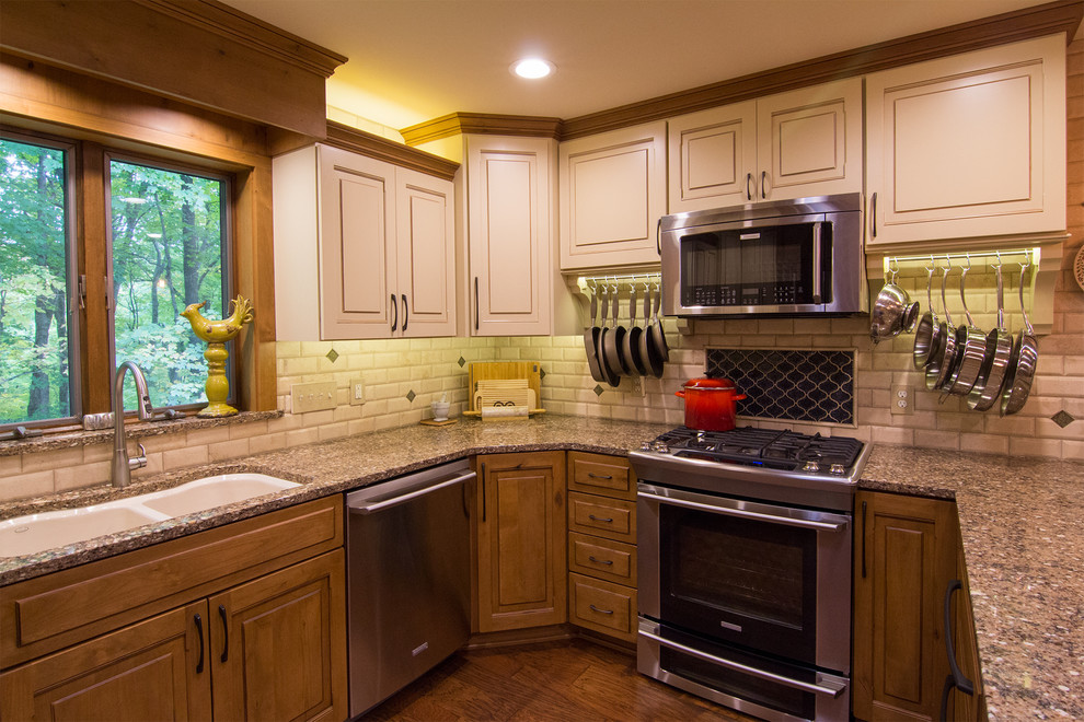 Elkhart Lake Whole Home Remodel - Traditional - Kitchen - Milwaukee ...