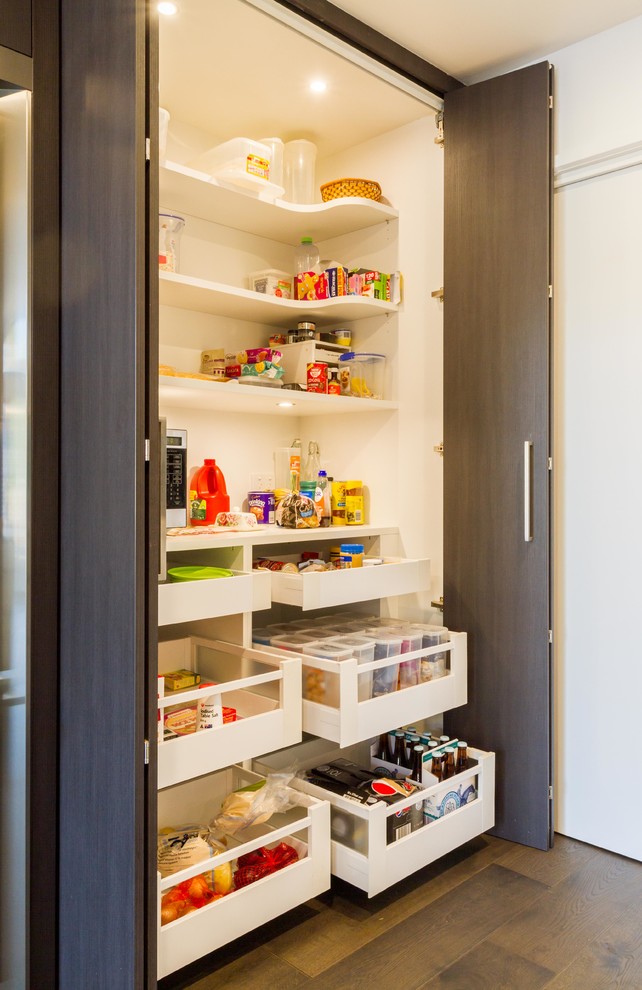 Emerald Kitchen, Laundry, Bathroom & Robes - Contemporary - Kitchen ...