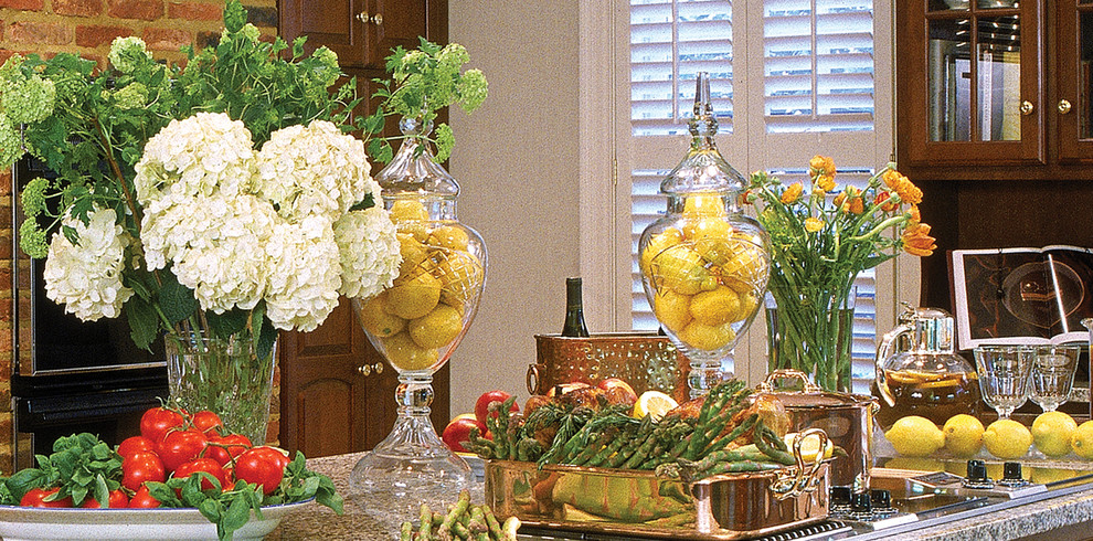 English Manor House McLean - Traditional - Kitchen - DC Metro - by Ann ...