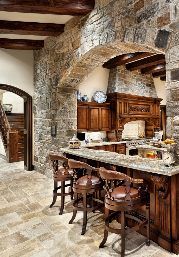 English Manor - Traditional - Kitchen - Houston - by JAUREGUI ...