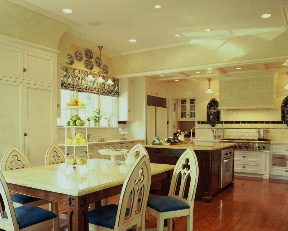 English Style Estate - Traditional - Kitchen - Los Angeles - by White ...
