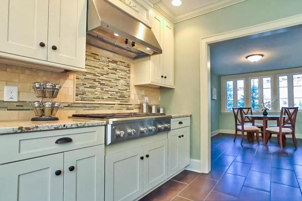 English Tudor Restoration/ Remodel - Classique - Cuisine - Cleveland ...