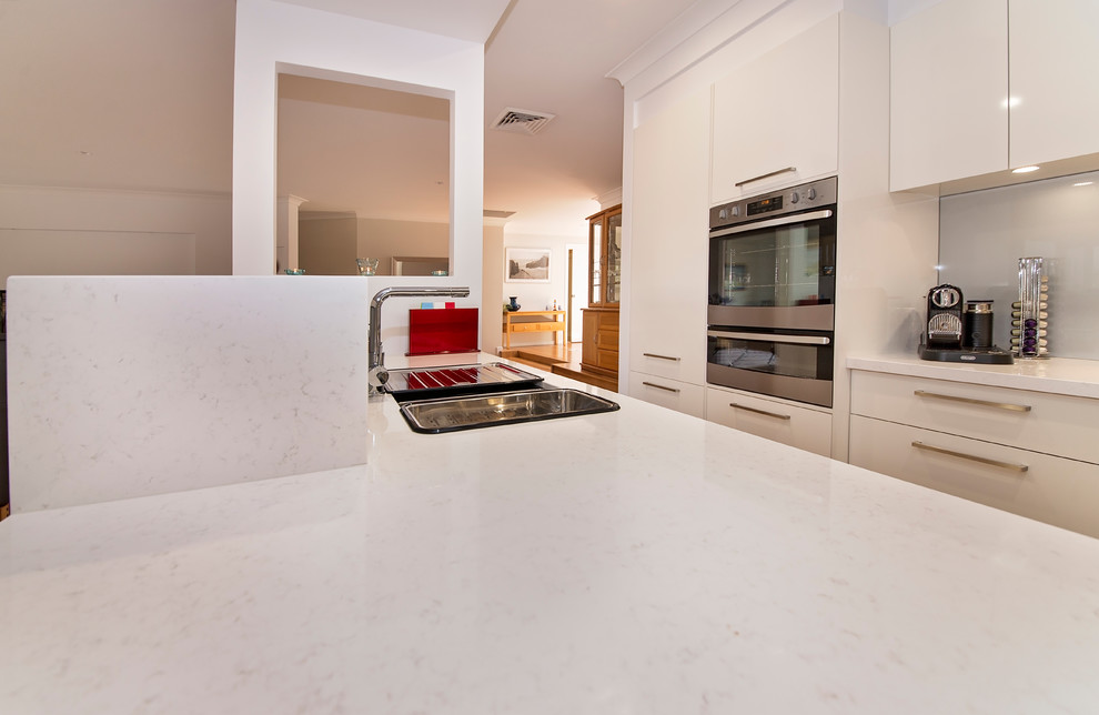 Essa Stone Verona Mist Kitchen - Modern - Kitchen - Sydney - by Edstein ...