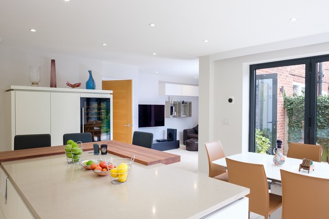 Extension and Refurbishment of 1950's Semi-Detached Home - Modern ...
