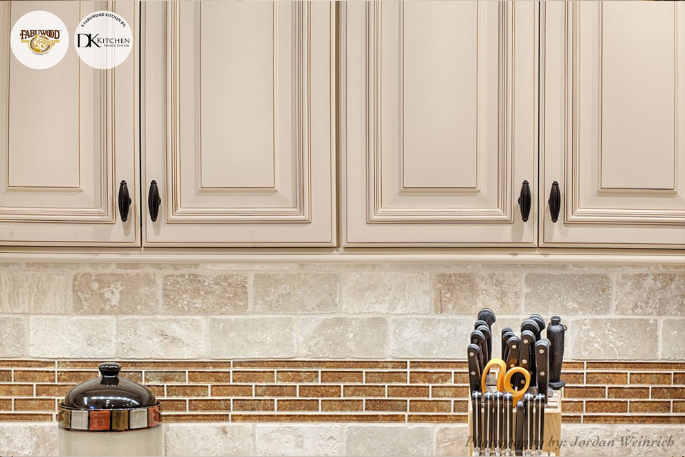 Fabuwood Kitchens Built By DK Kitchen Design Center - Traditional ...