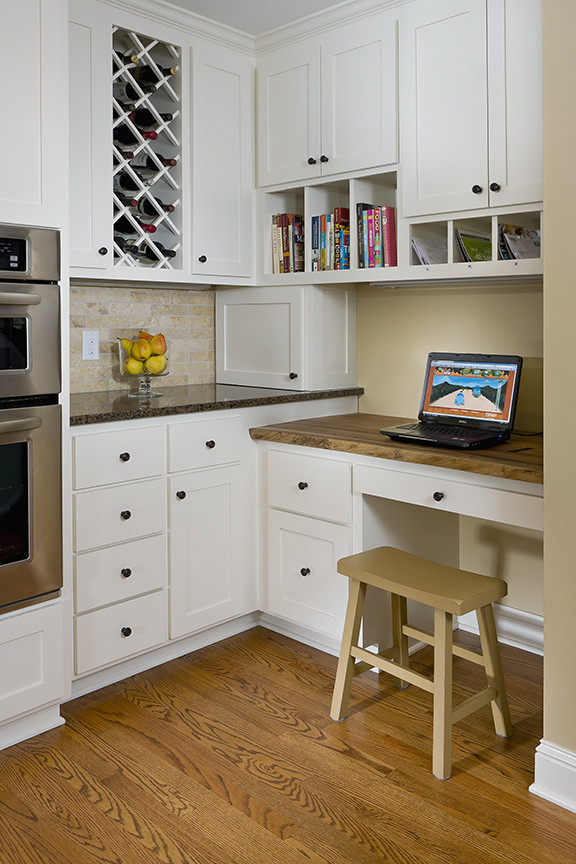 Family Style Kitchen - Traditional - Kitchen - Minneapolis - by Sicora ...