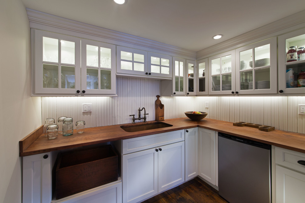 Farm House complete remodel - Farmhouse - Kitchen - Boston - by The ...