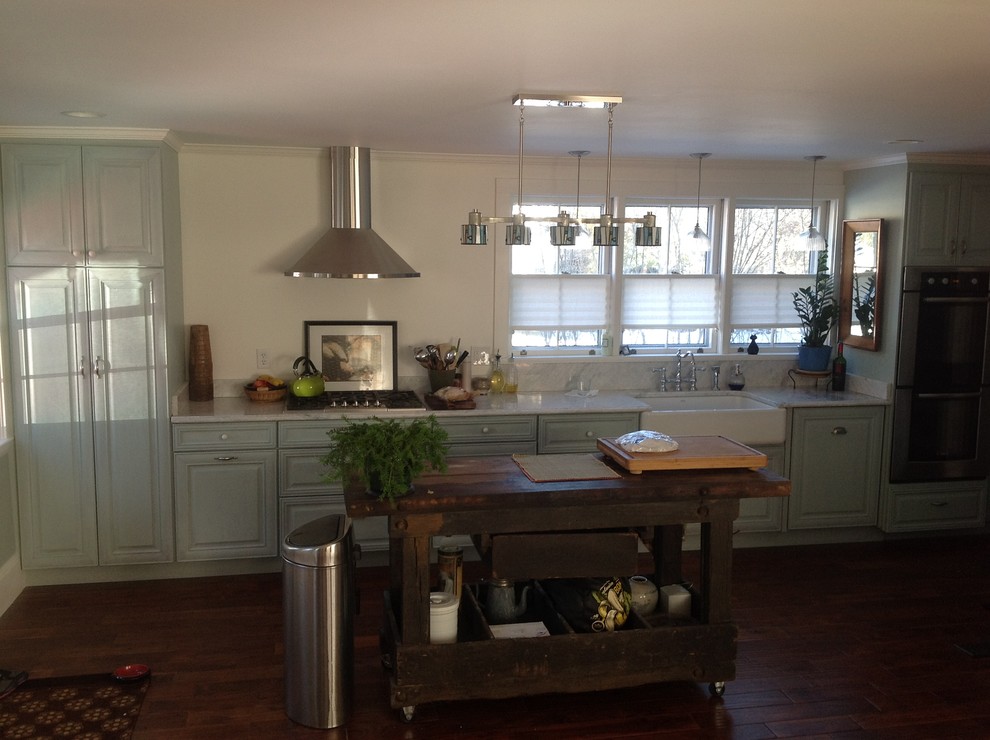 Farmhouse Kitchen - Farmhouse - Kitchen - Boston - by Cabot Building ...