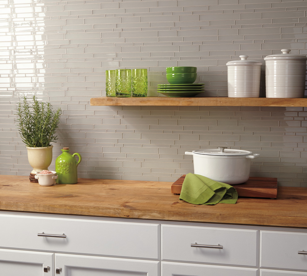 Farmhouse Kitchen Designs - Farmhouse - Kitchen - Dallas - by Daltile ...