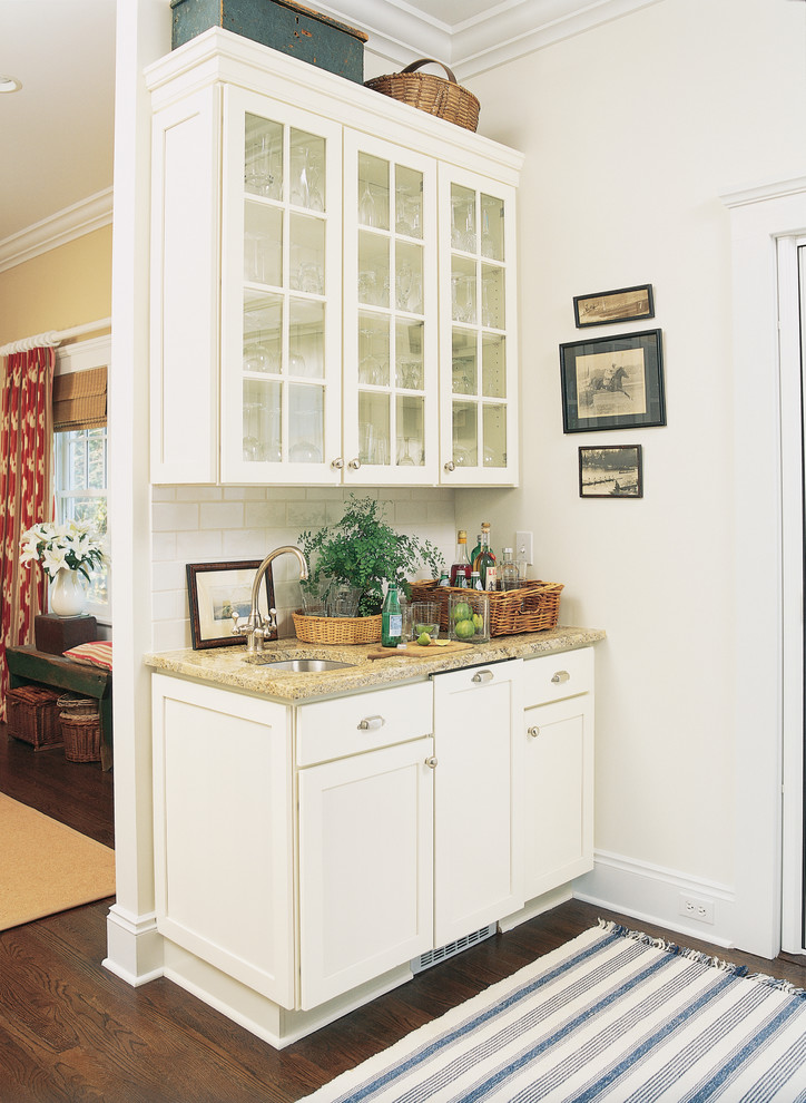 Fieldstone Cabinetry Kitchen in Maple finished in Ivory Cream ...