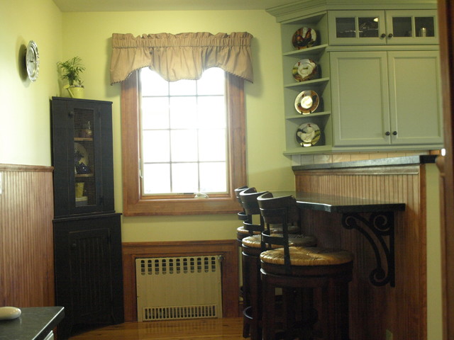 Floating Breakfast Bar - Country - Kitchen - Newark - by KraftMaster ...