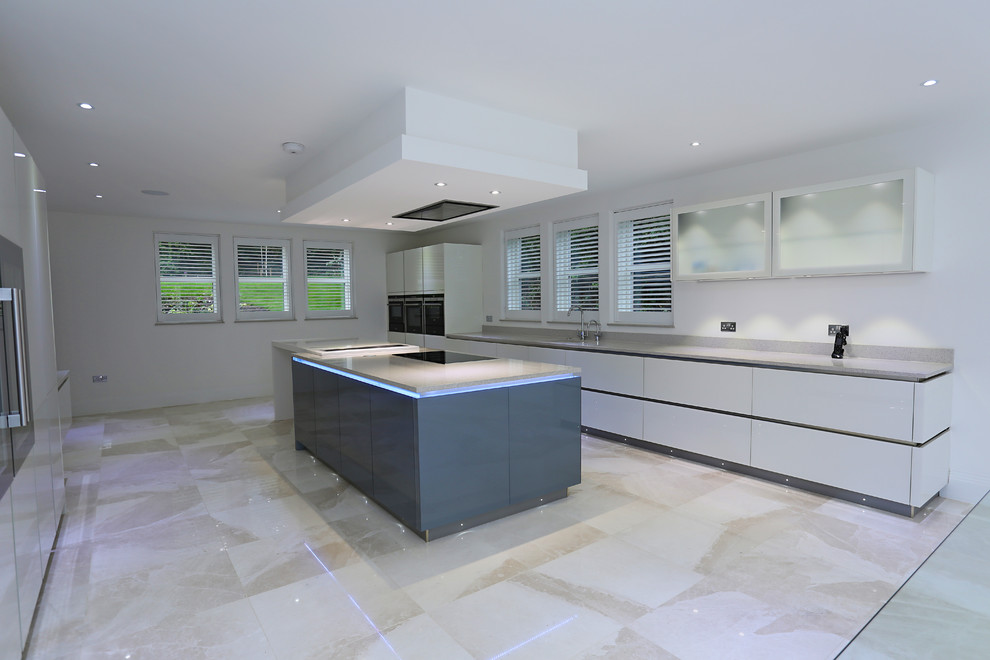 Flush mounted ceiling extractor - Contemporary - Kitchen - London - by ...