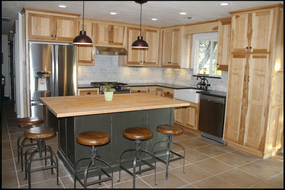 Foothill Kitchen - Country - Kitchen - Sacramento - by Molly Erin ...