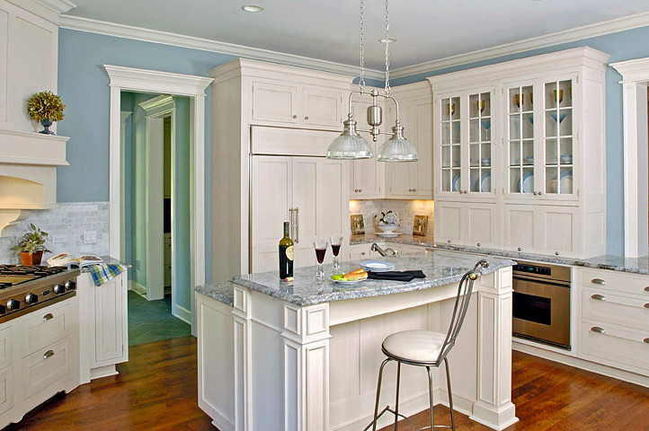 Formal Attire - Traditional - Kitchen - Chicago - by A. Perry Homes | Houzz