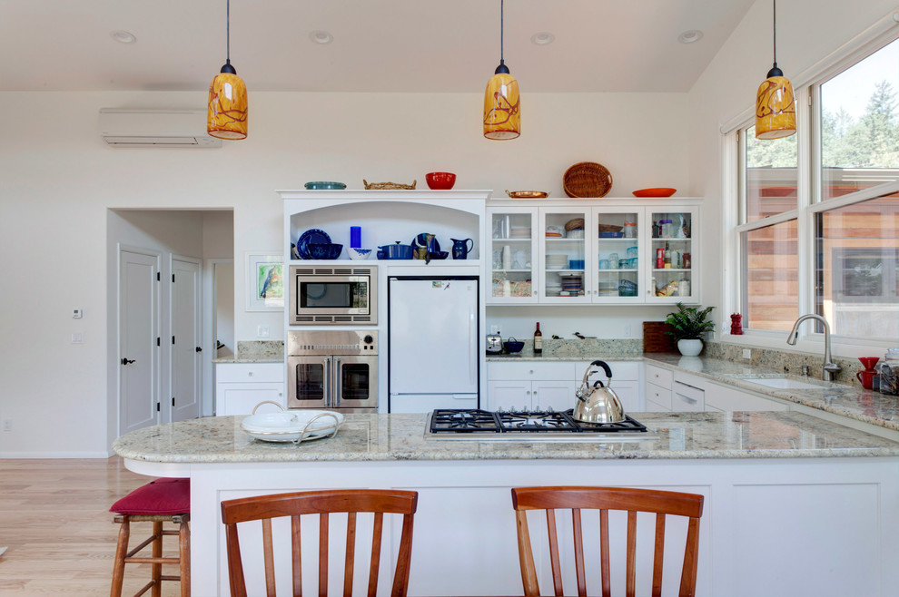 Fox Hollow - Contemporary - Kitchen - Portland - by Rick Keating ...