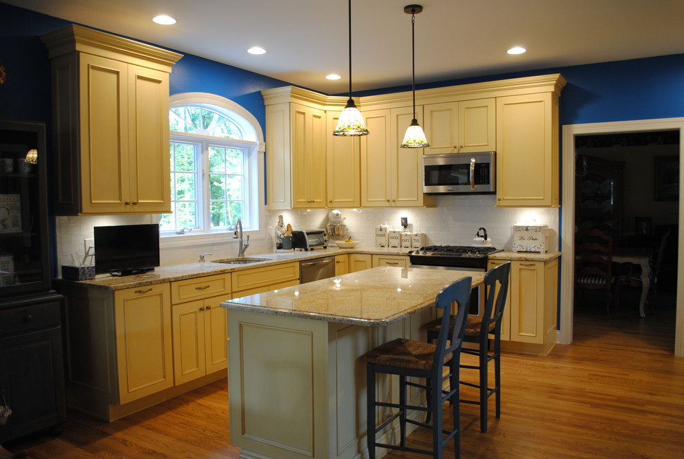 French Saffron Kitchen - Éclectique - Cuisine - Philadelphie - par Lowe ...