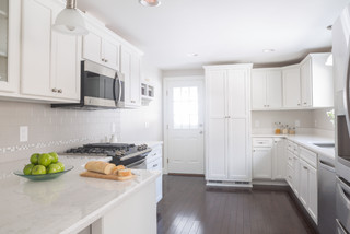 Fresh Linen Kitchen - Traditional - Kitchen - New York - by Bright ...