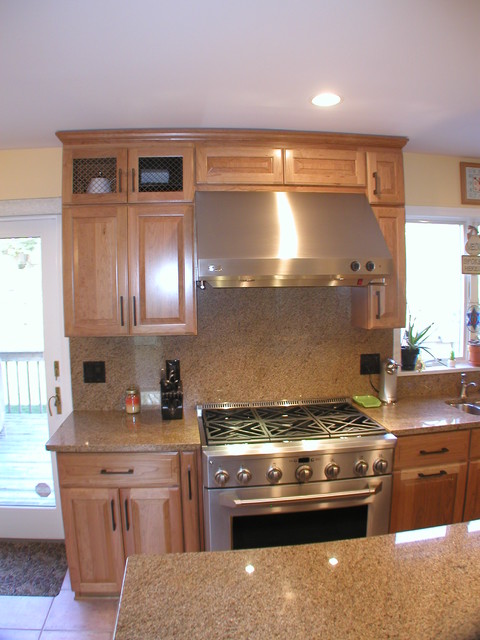 From builder standard to designer upgrade. - Classique Chic - Cuisine ...