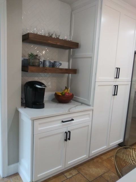 Full kitchen remodel with shaker full overlay doors - Traditional ...