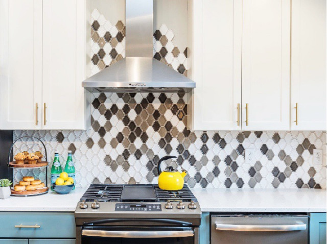Fun, mid century modern inspired backsplash - Midcentury - Kitchen ...