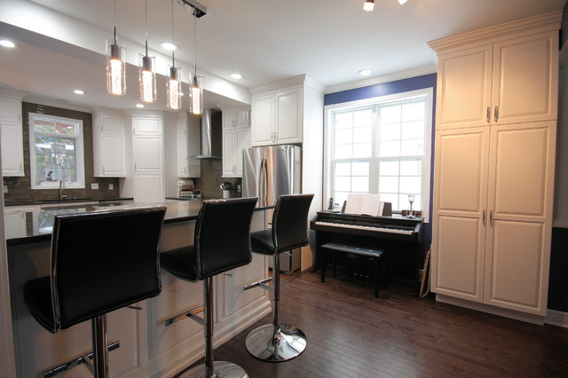 Functional Open Concept Kitchen - Contemporain - Cuisine - Ottawa - par ...