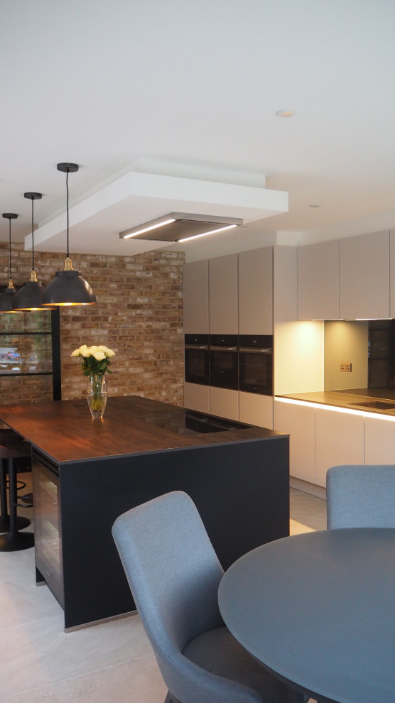 Gaines - Modern - Kitchen - London - by Sheraton Interiors | Houzz
